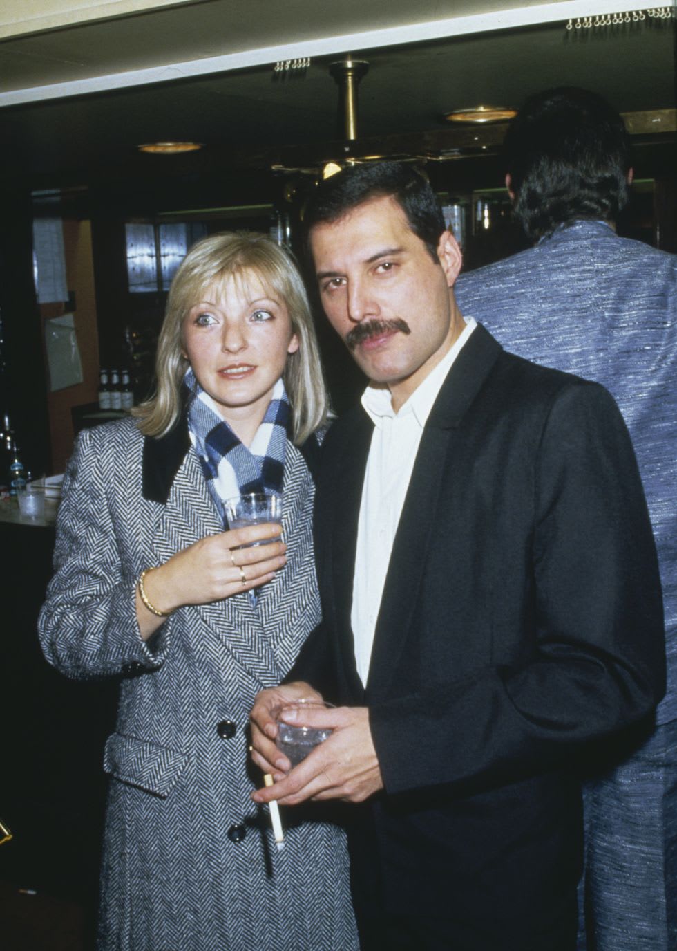 Freddie Mercury's 'secret' daughter dies aged 48 following cancer ...