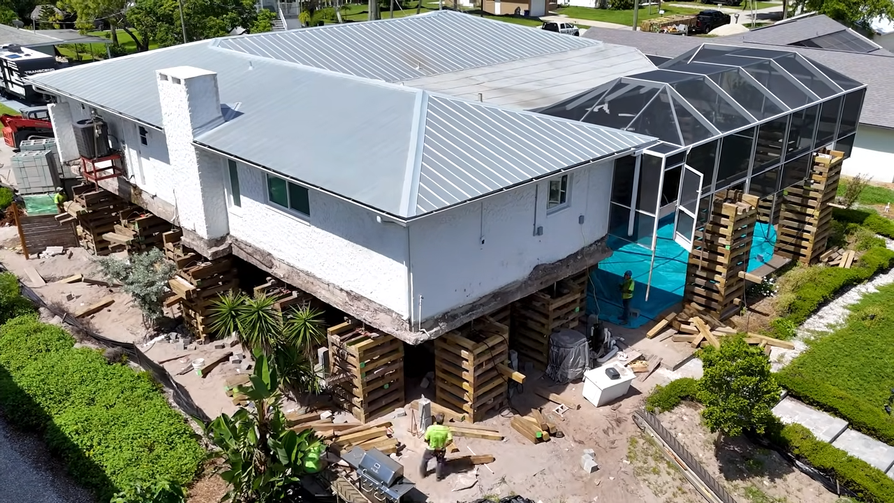 This house weighs 270,000 pounds and they lifted it