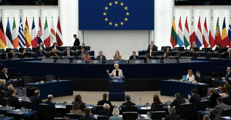 Europe commits boots on ground in Ukraine—800,000 troops prepare for ...