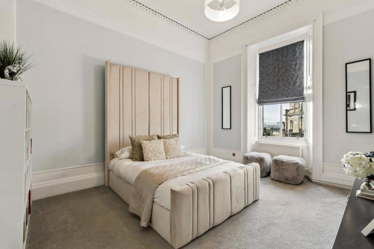 For sale: 'Stupendous' 4-bedroom upper apartment on Cleveden Road for £ ...