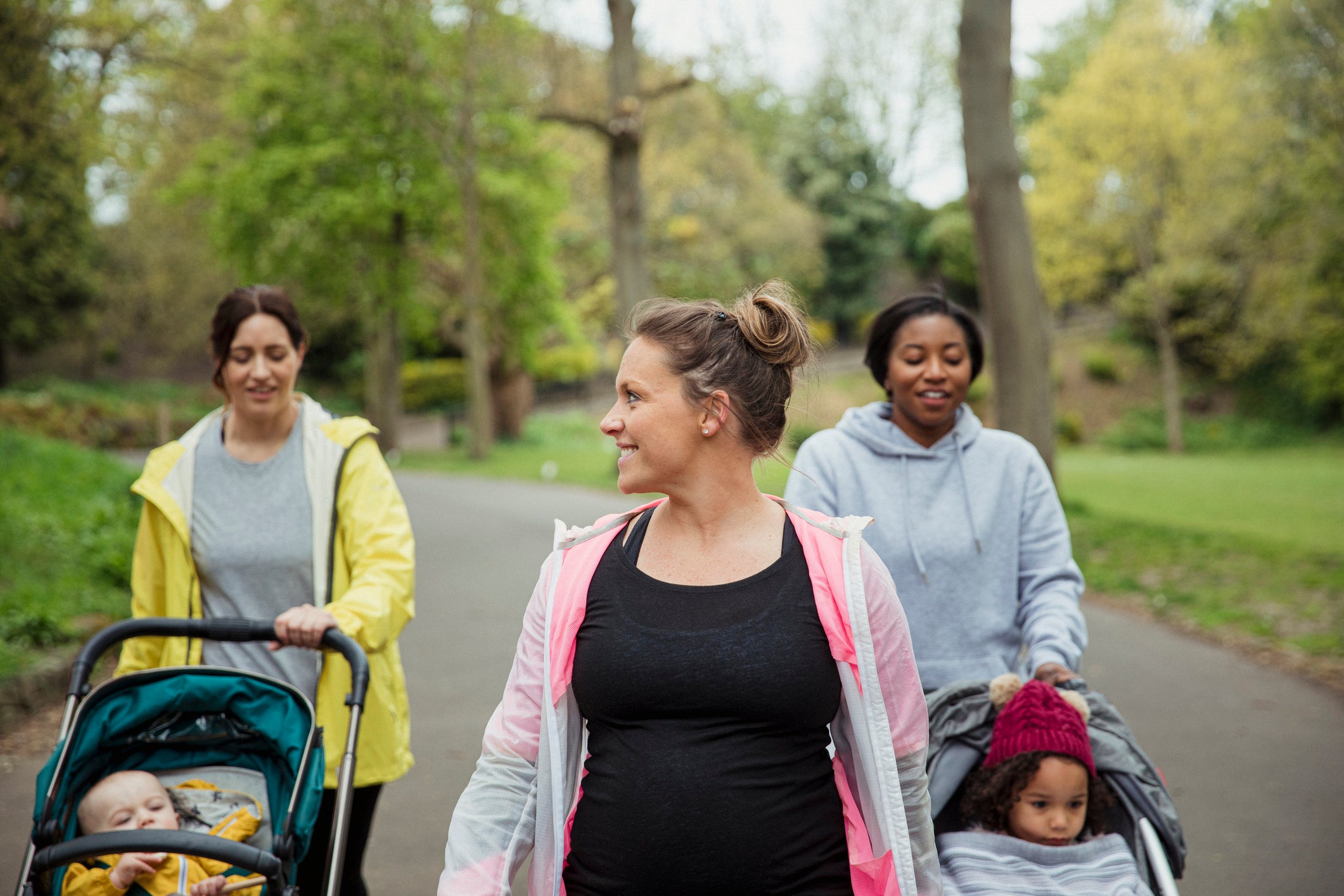 Why so many women say modern mom groups have turned toxic