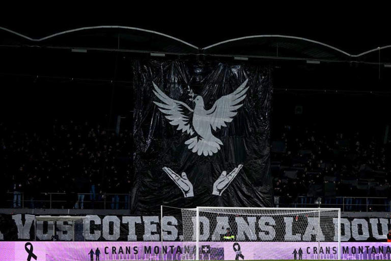 Tourbillon s'est plongé dans le silence pour les disparus