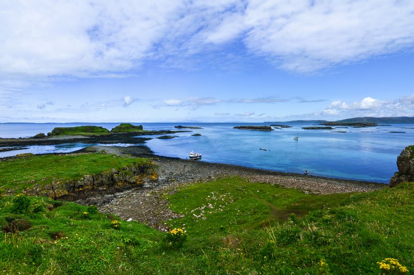 Scottish islands nature reserve hiring staff in dream job opportunity