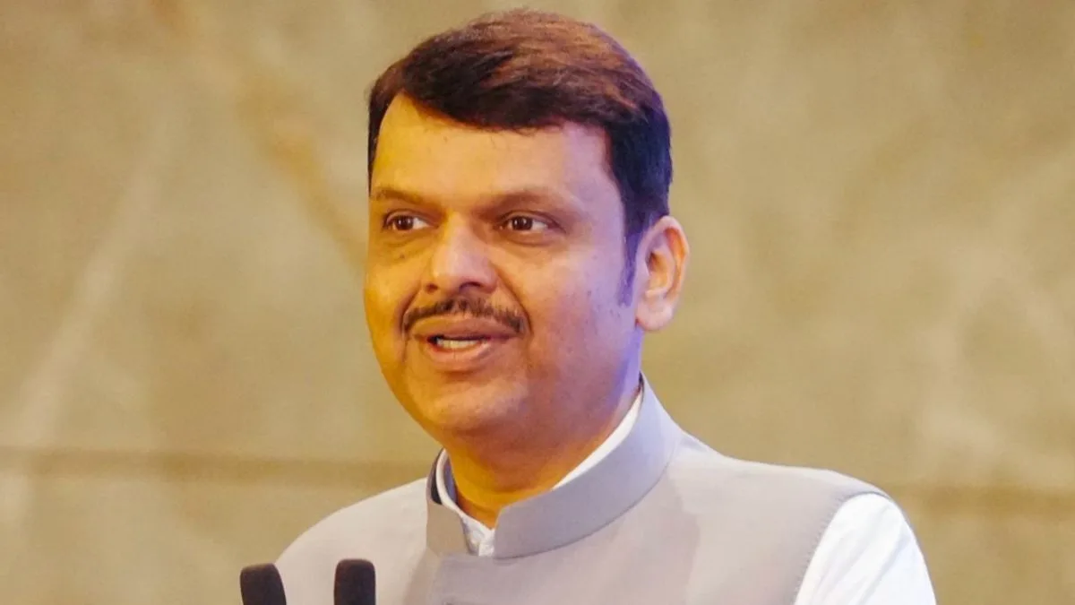 Maha poll panel defends use of erasable marker pens on voters' fingers ...