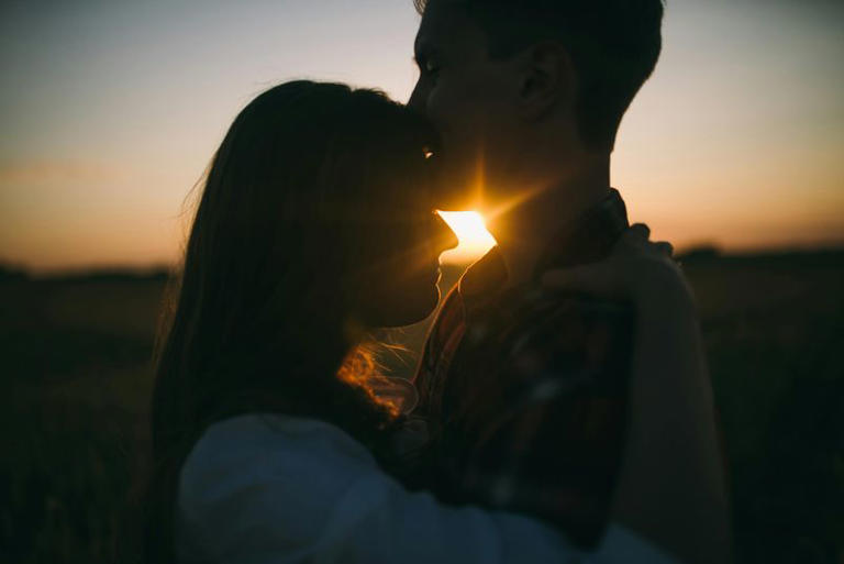 8 psychological reasons people prefer an unhealthy relationship to ...