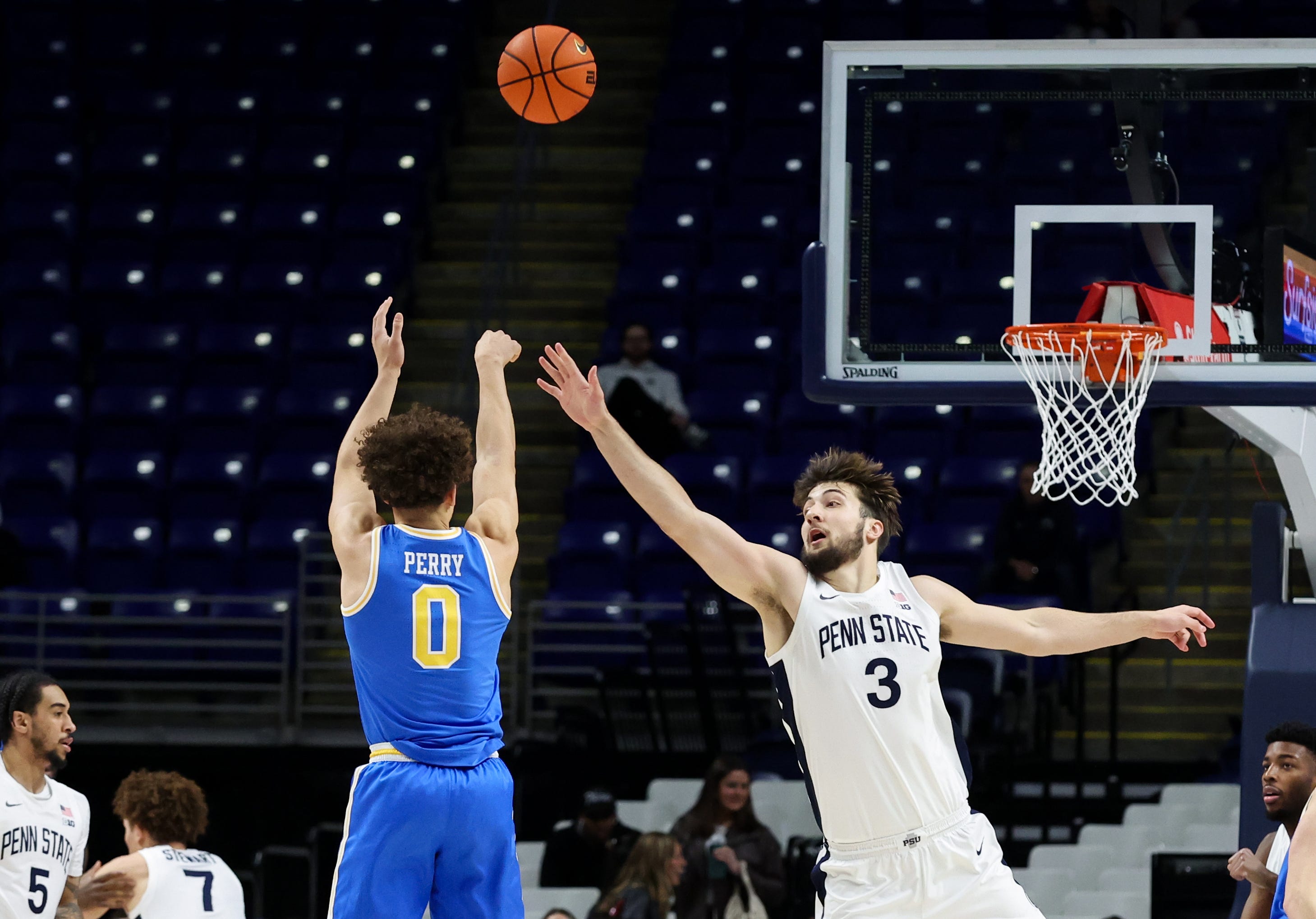 UCLA MBB's latest star leads Bruins in 71-60 thrashing of Penn State
