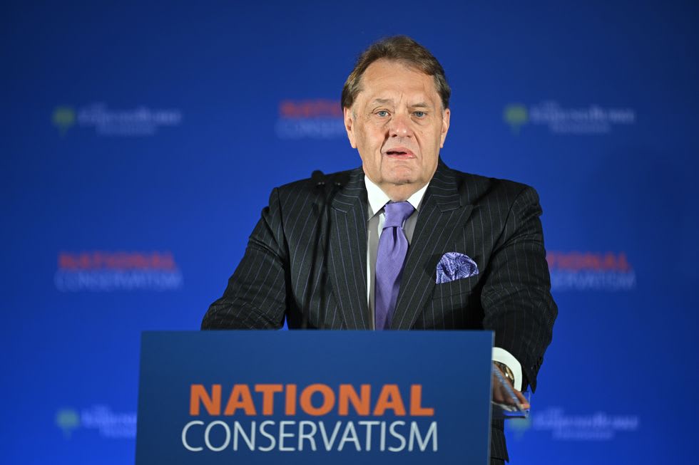 The 13 Tories on 'defection watch' after Robert Jenrick sacked for ...