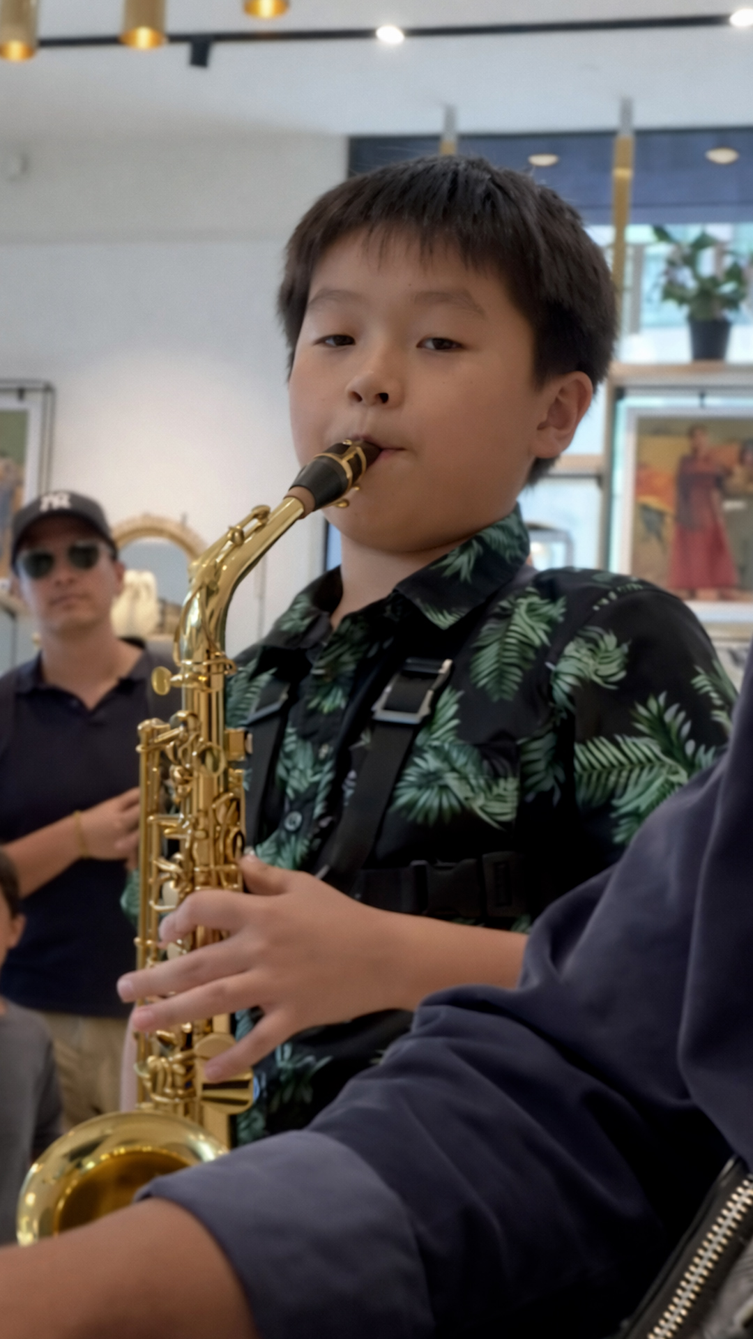 Careless whisper turns into unexpected duet