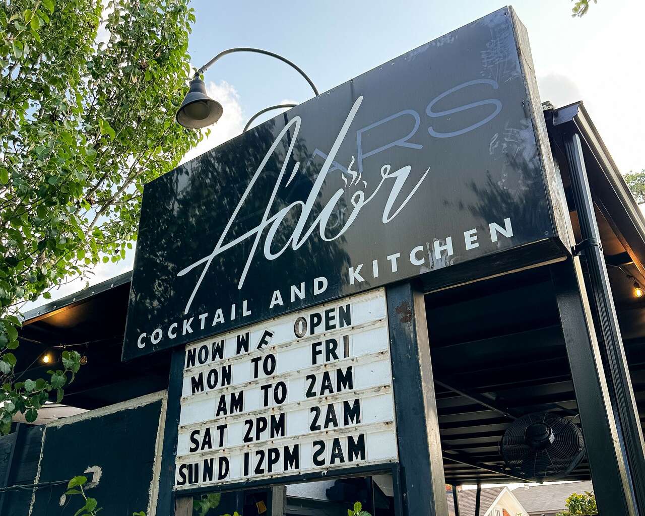 Popular Houston cocktail lounge adds kid-friendly brunch that features ...