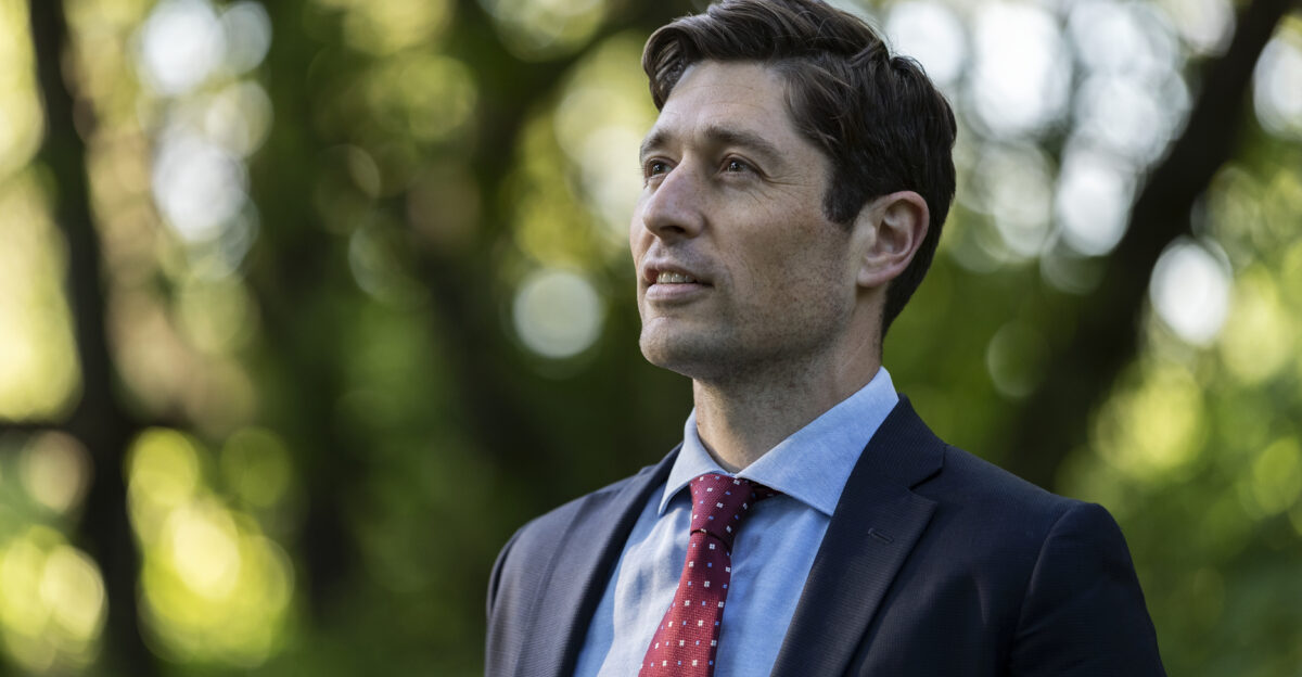 2 states sue Trump over ICE surge days after ‘excessive force’ claims ...