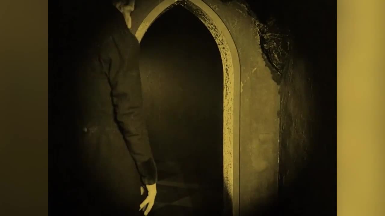 The untold truth of the terrifying Nosferatu