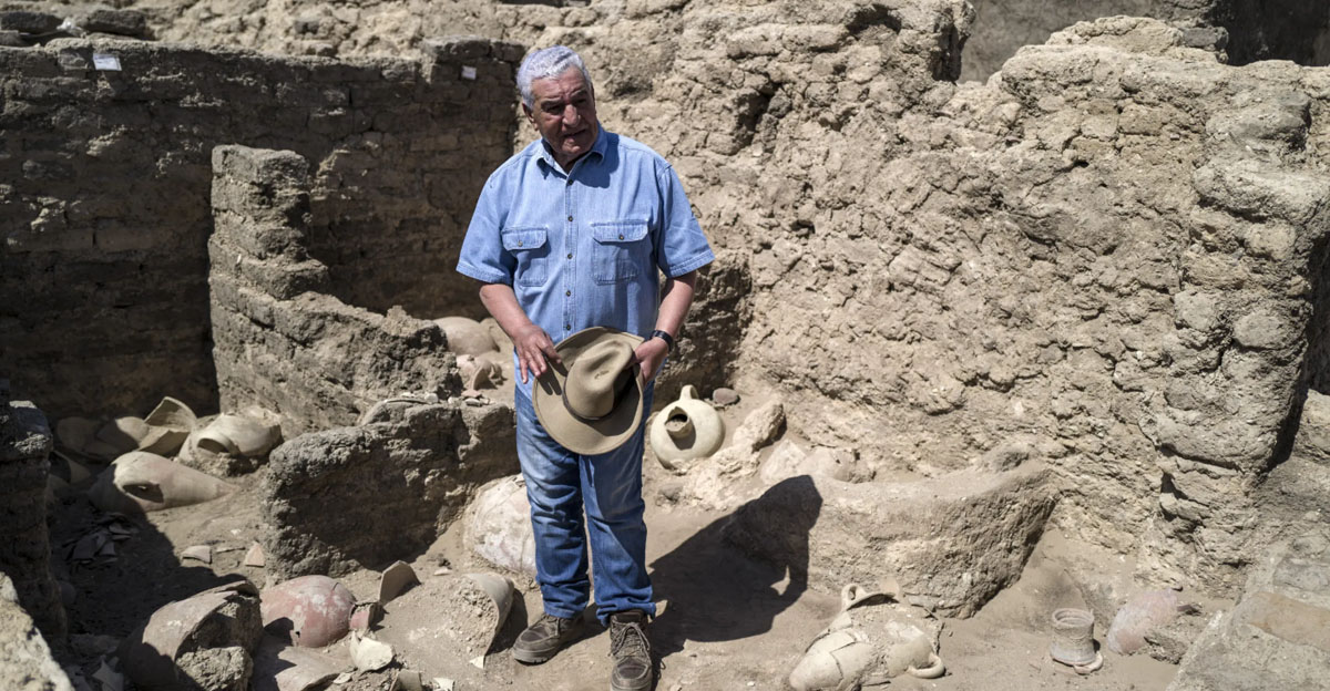 In 2021, archaeologists uncovered a remarkably well-preserved 3,400 ...