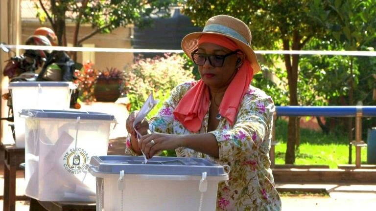 Ouganda : les élections perturbées par des problèmes techniques ...