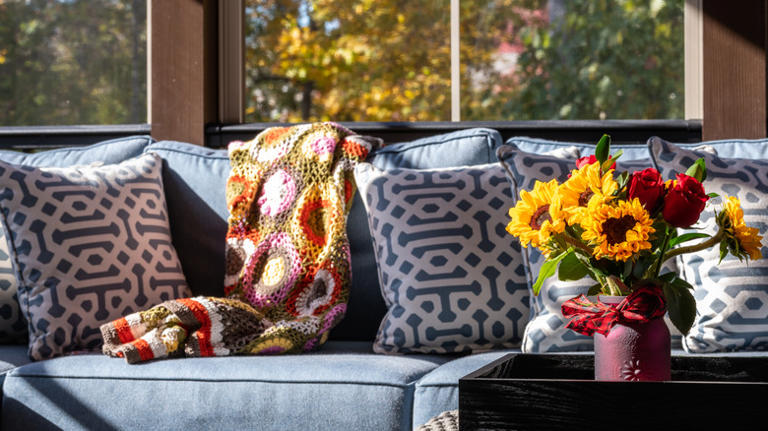 Increase your living room space with an outdoor improvement project ...