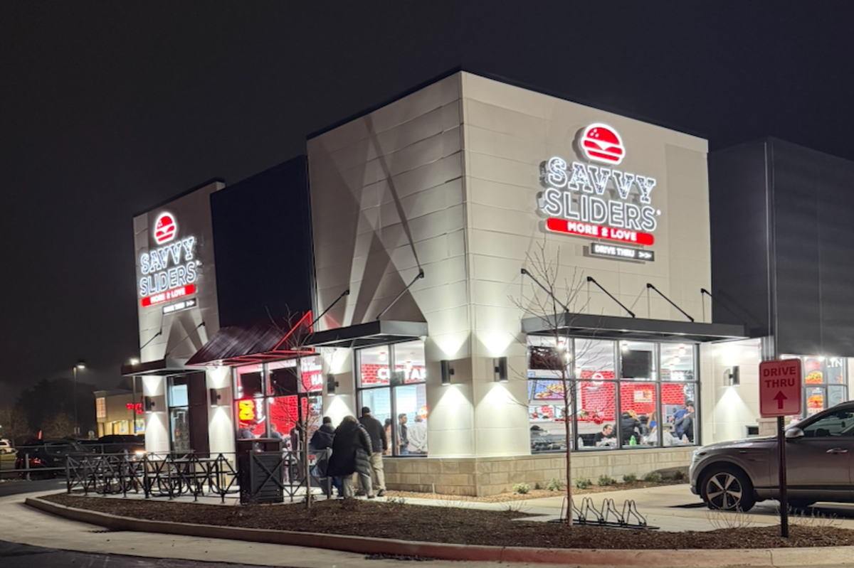 Savvy Sliders brings its “bigger, better, bolder” sliders to Southfield, MI