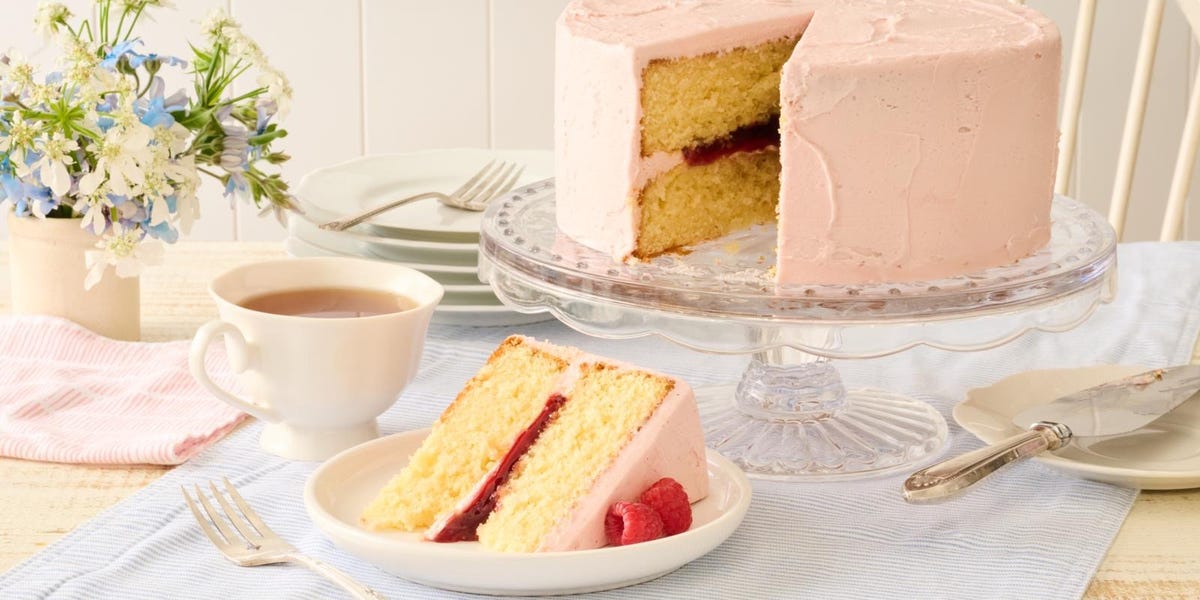 Fall in love with these pretty pink desserts for Valentine's Day