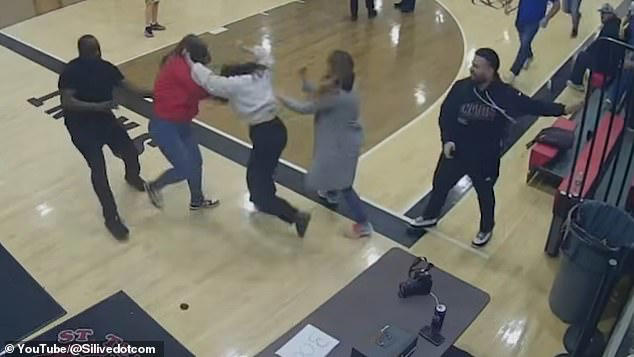 Brawling moms are banned from their kids' basketball games after ...