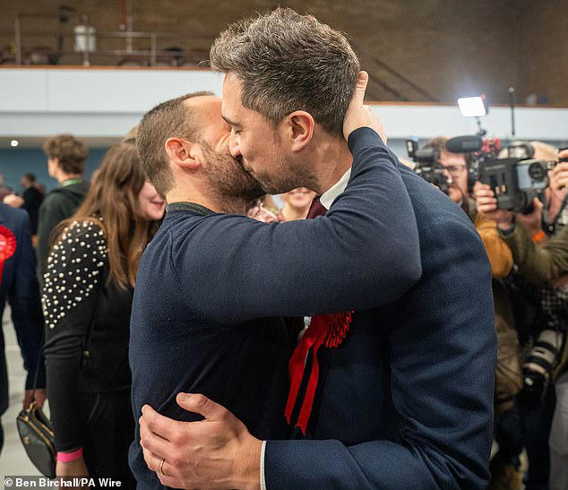 Ofsted probes Bristol school over fears it was 'intimidated' into ...