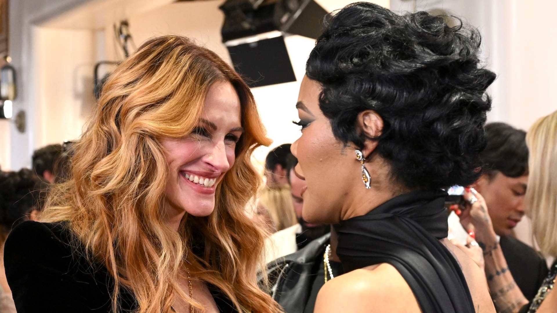 Teyana Taylor reacts to Julia Roberts telling her to 'eat a sandwich'