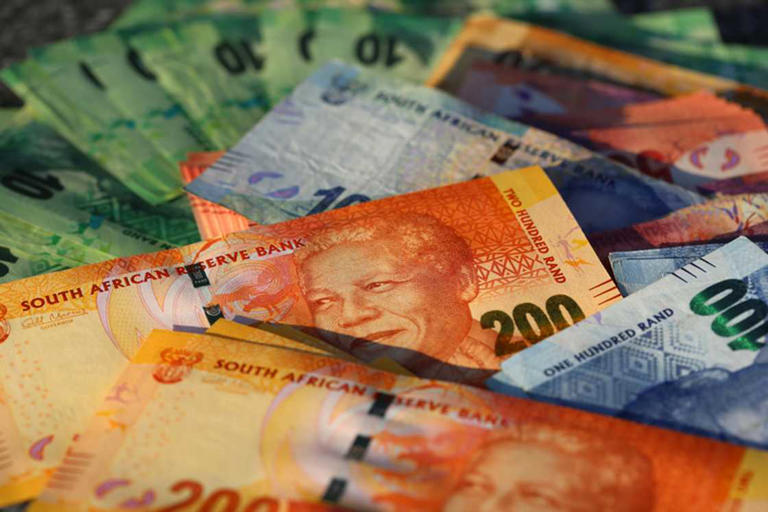 Your credit is ruined: R13 500 salary breakdown sparks conversation in ...