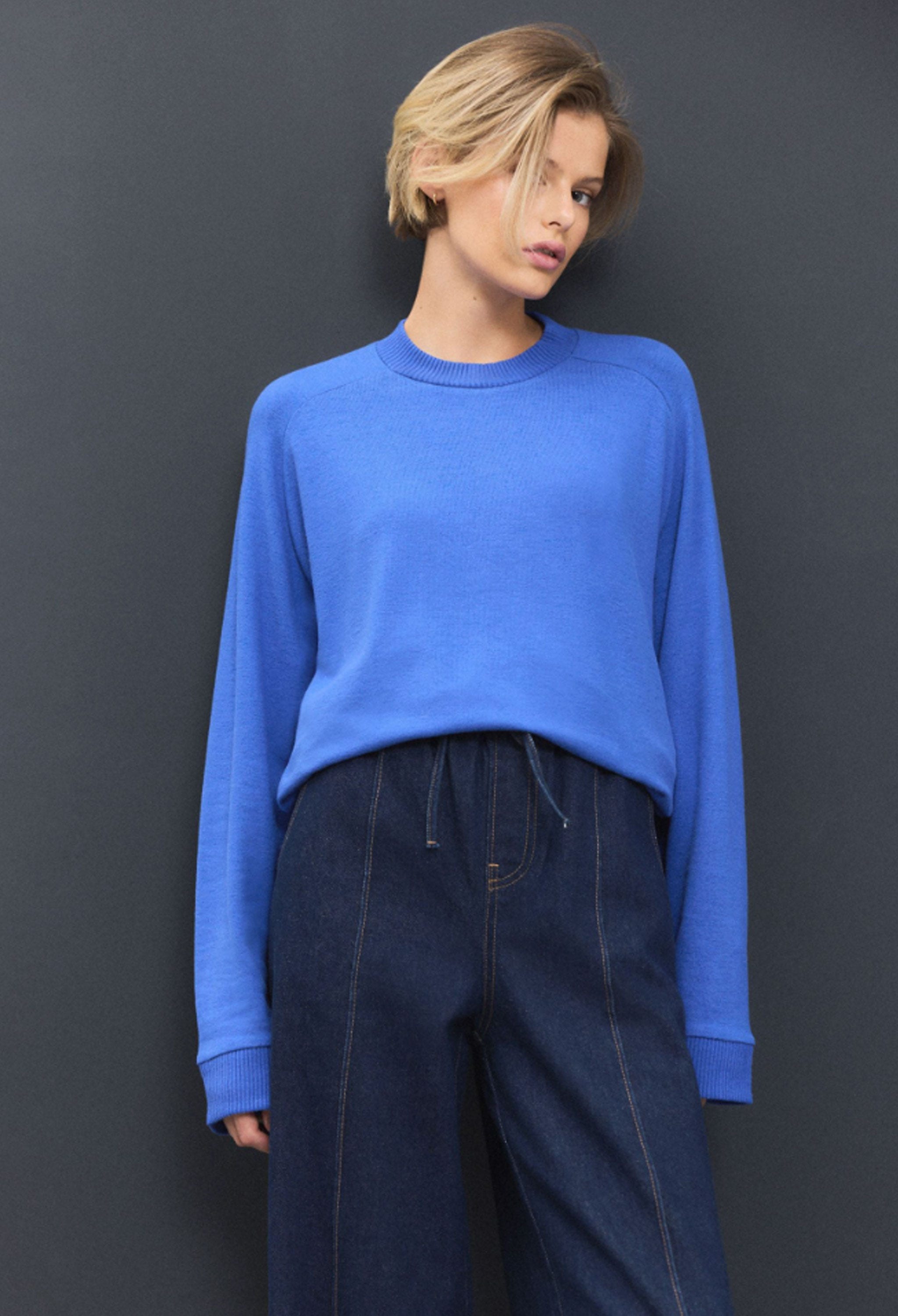 Cobalt blue is the electric colour to add to your wardrobe in 2026 ...