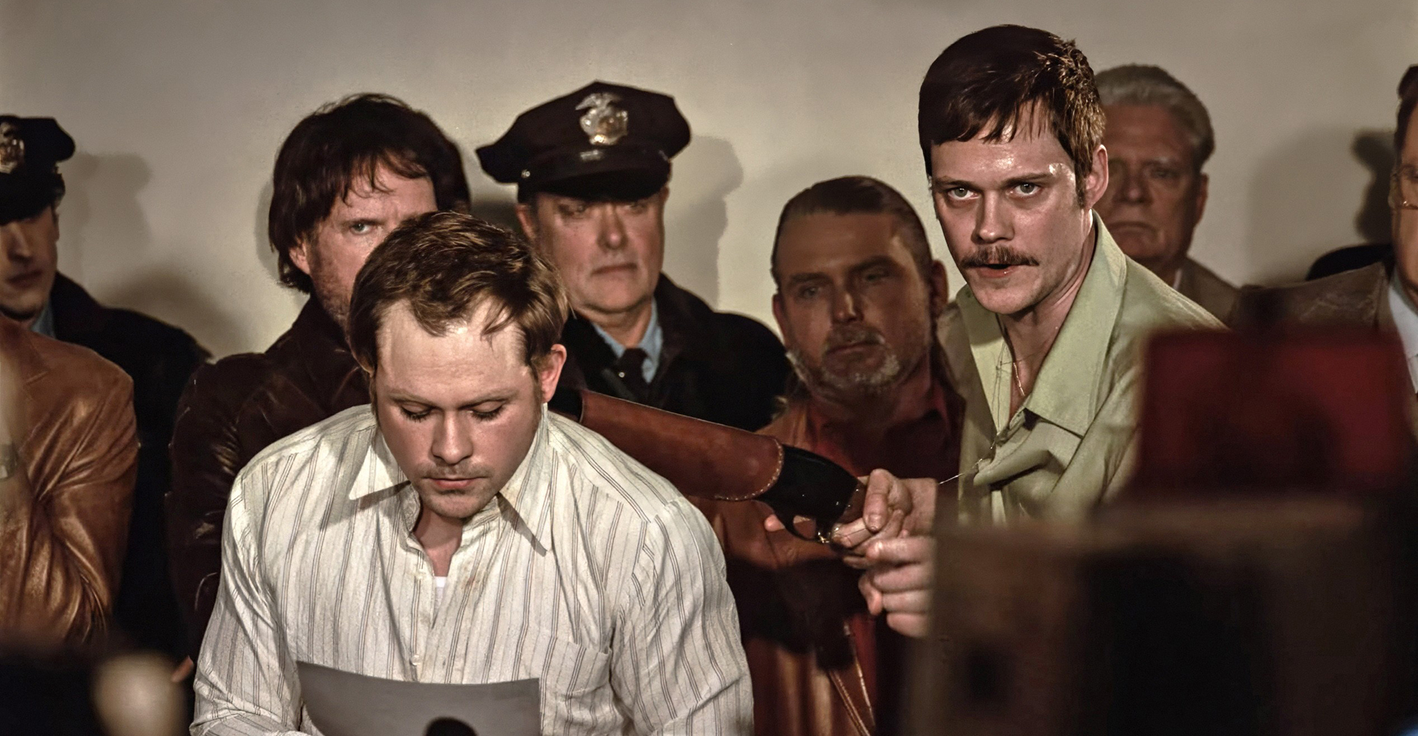 'Dead Man’s Wire' shows Gus Van Sant still wrestling with mainstream mode