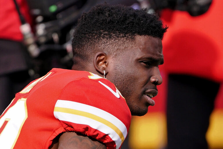 Tyreek Hill’s cryptic message sparks buzz among Chiefs fans