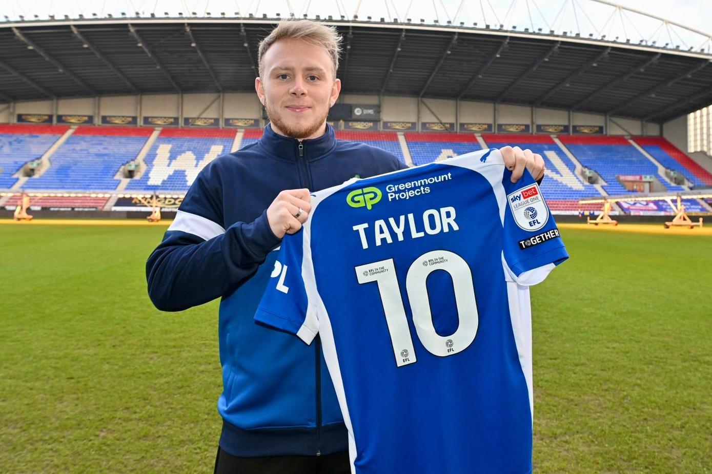 Wigan Athletic secure services of Huddersfield Town hitman - 'He had ...