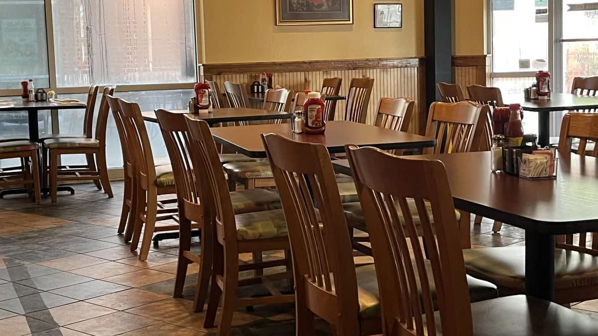 Wisconsin business owners cool on state economy, skeptical of US economy