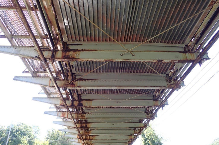 Corroded bridge in Stuyvesant closes for testing