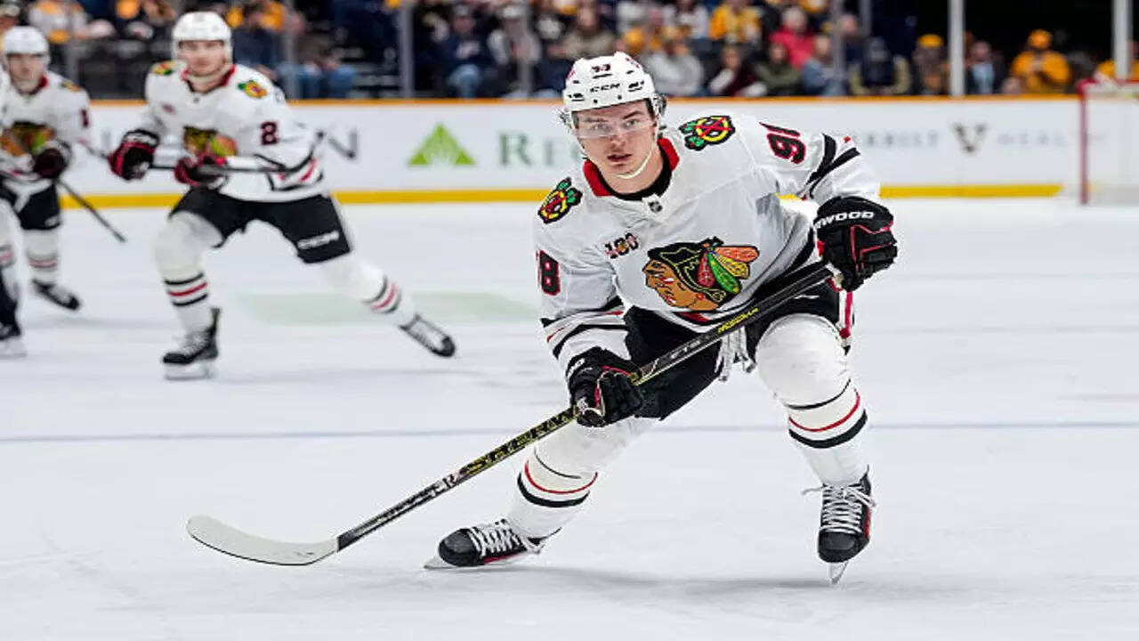 Connor Bedard is expected to return as Chicago Blackhawks host Calgary ...