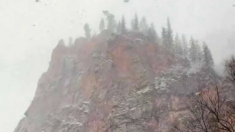 Utah's Zion National Park receives a dusting of snow