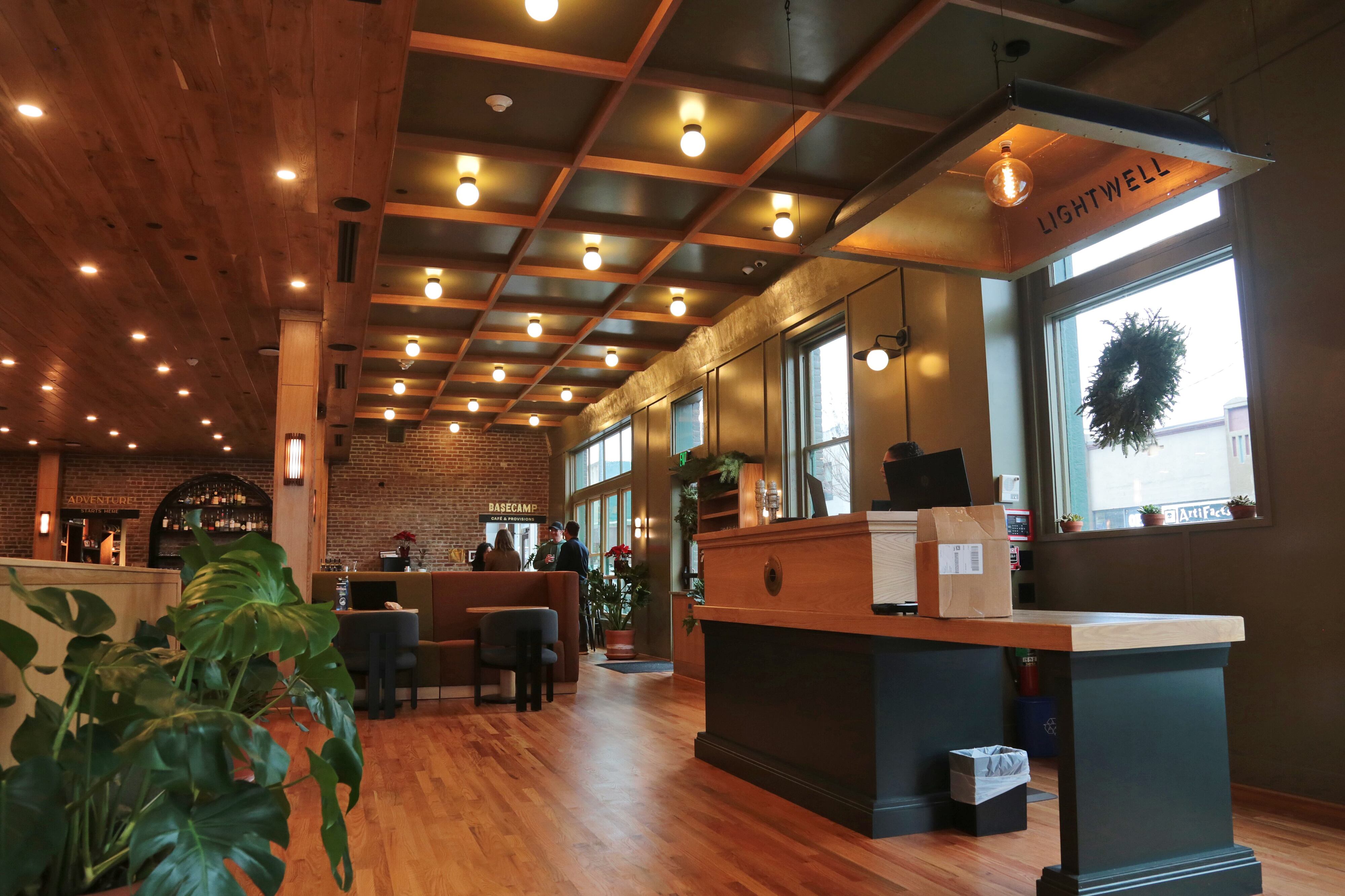 From rooftop deck to underground spa: Inside Hood River’s newest ...