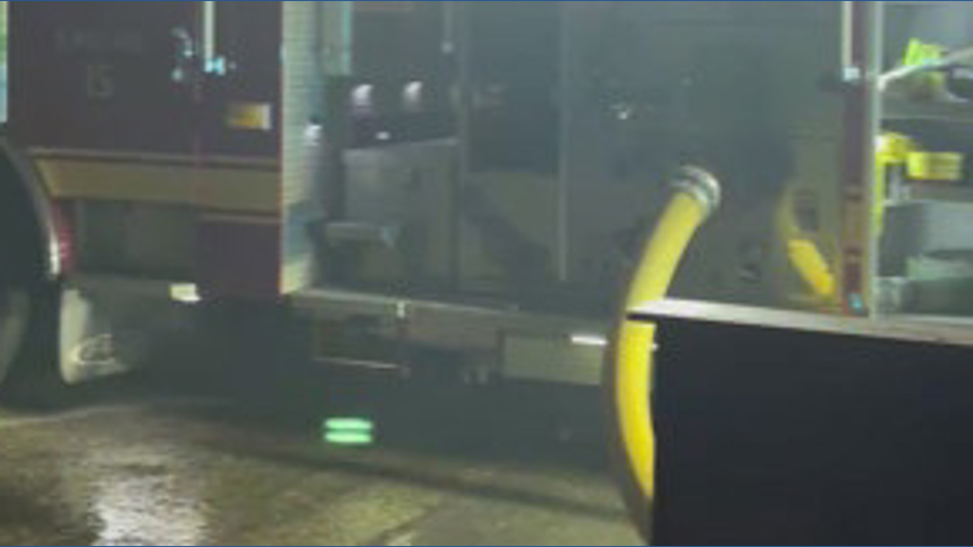 Crews put out southeast Austin house fire early Thursday