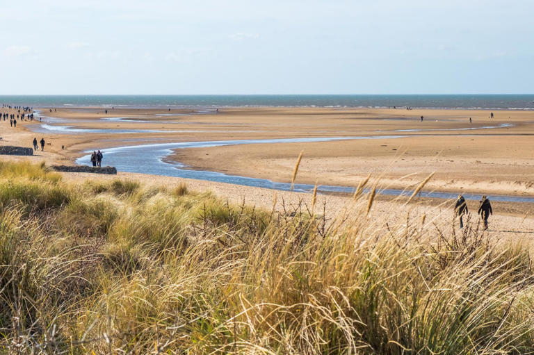 10 of the best beaches within easy reach of Chesterfield and Derbyshire ...