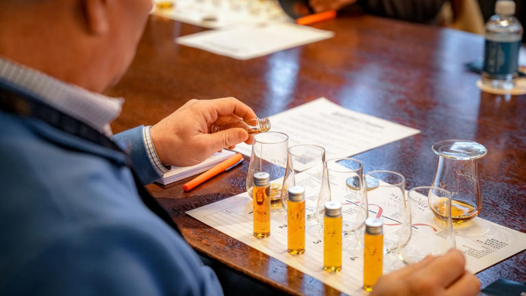 New Riff is adding a new malted rye single barrel whiskey experience to ...