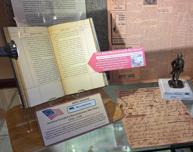 Traveling display commemorating American Revolution at West Orange ...