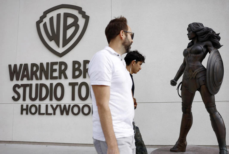 Warner Discovery doesn’t need to disclose Netflix deal details, judge rules