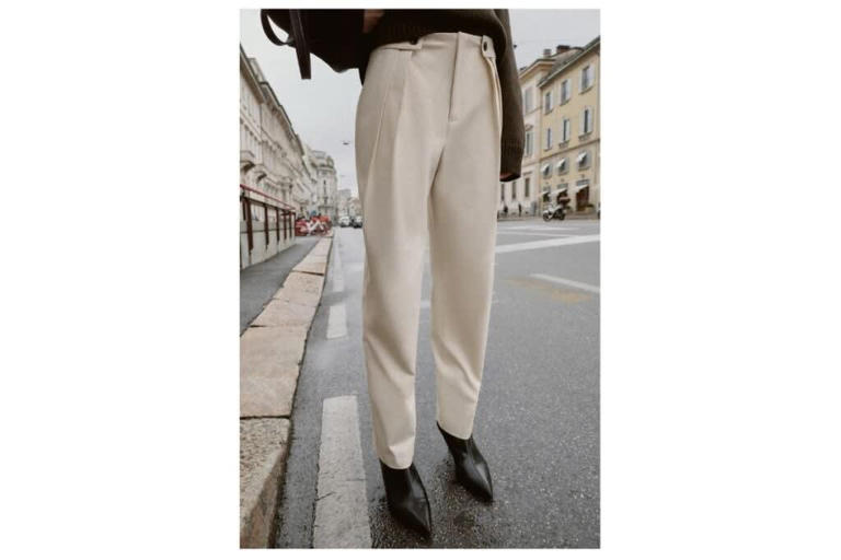 Say goodbye to barrel jeans, this 'ultra flattering' £8.99 Zara trouser ...