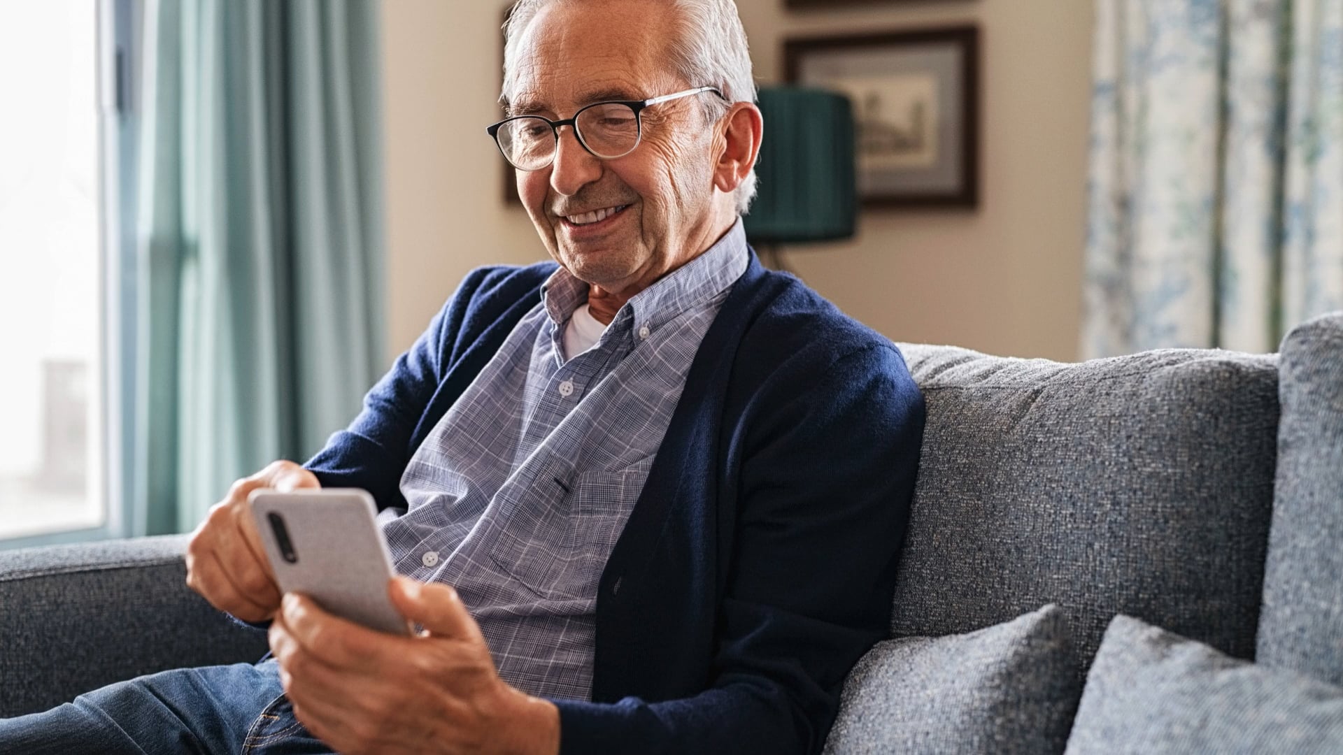 Nearly half of Americans are adopting this new technology to stay safe ...