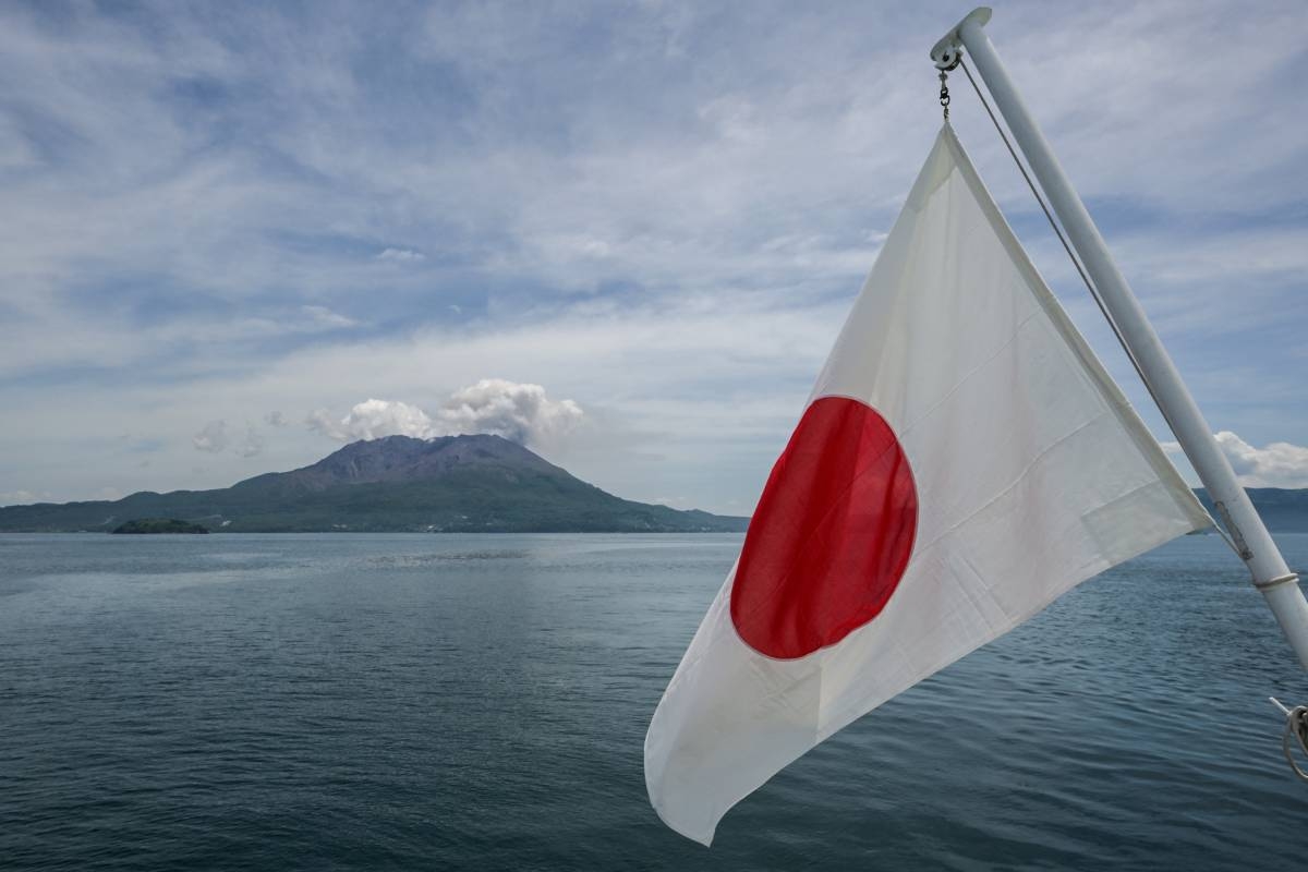 Philippines, Japan sign new defense pact