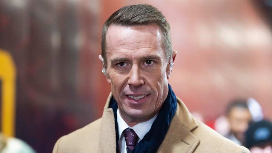 Raiders' ex-HC Antonio Pierce continues attempt for second chance