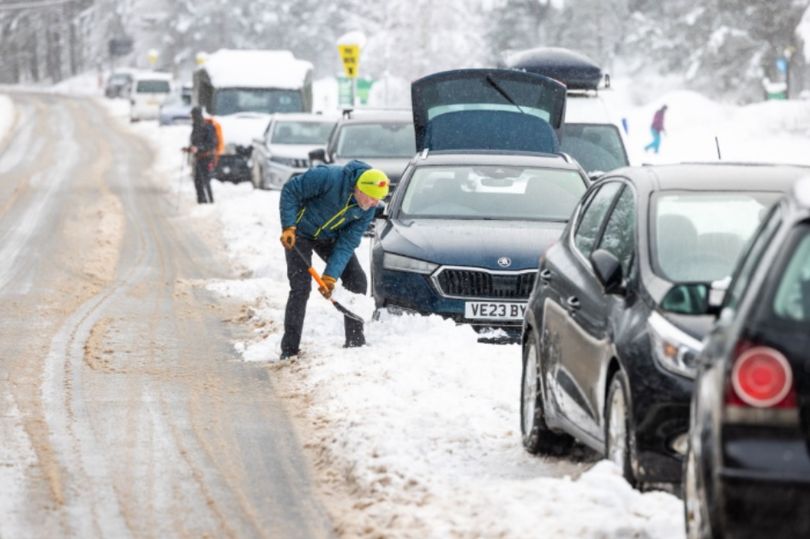 Next UK snow bomb worsens to '79cm' with four days of flurries announced