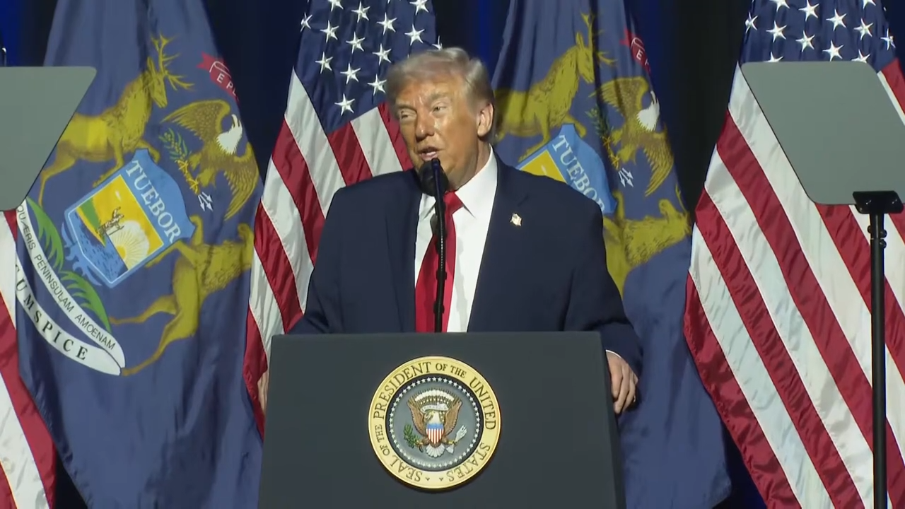 'The map was virtually all red': Clueless Trump brags about 'landslide ...