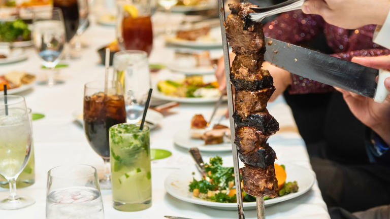 My aunt ordered the most expensive birthday dinner, then tried to put ...