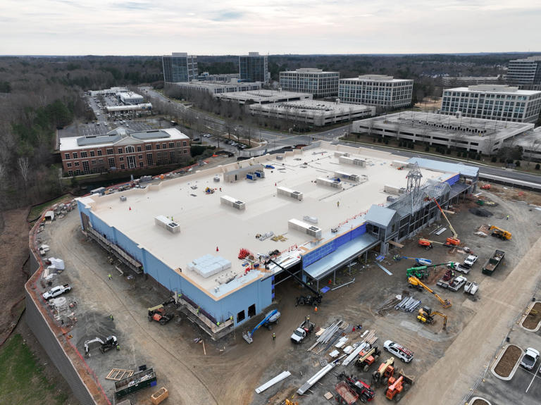 Wegmans to bring 450 jobs to new Charlotte-area store: How to apply