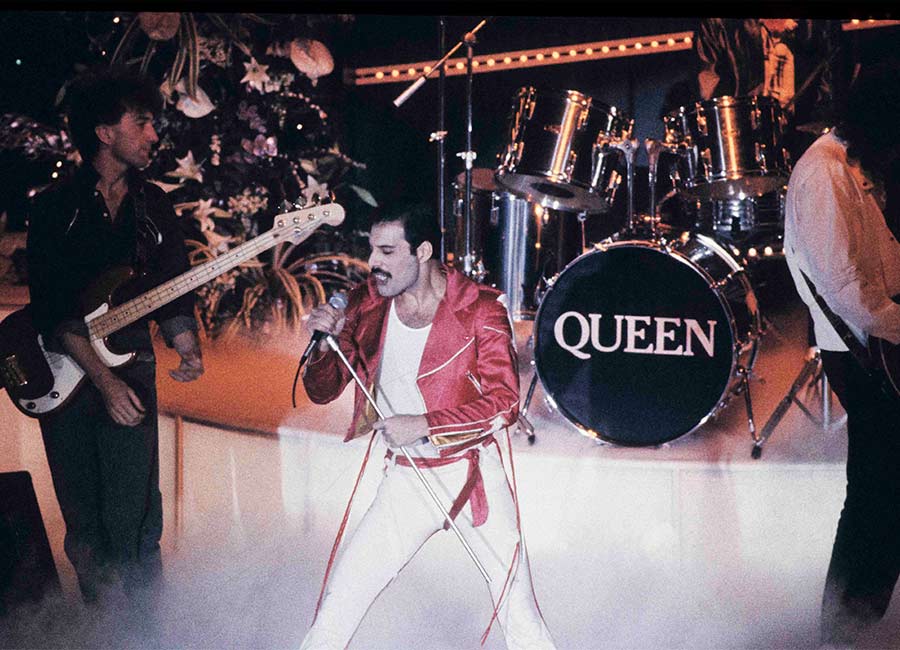 'He adored me' Freddie Mercury's secret daughter dies at 48