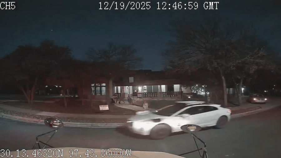 Texas school district says Waymo continues to illegally pass its buses ...