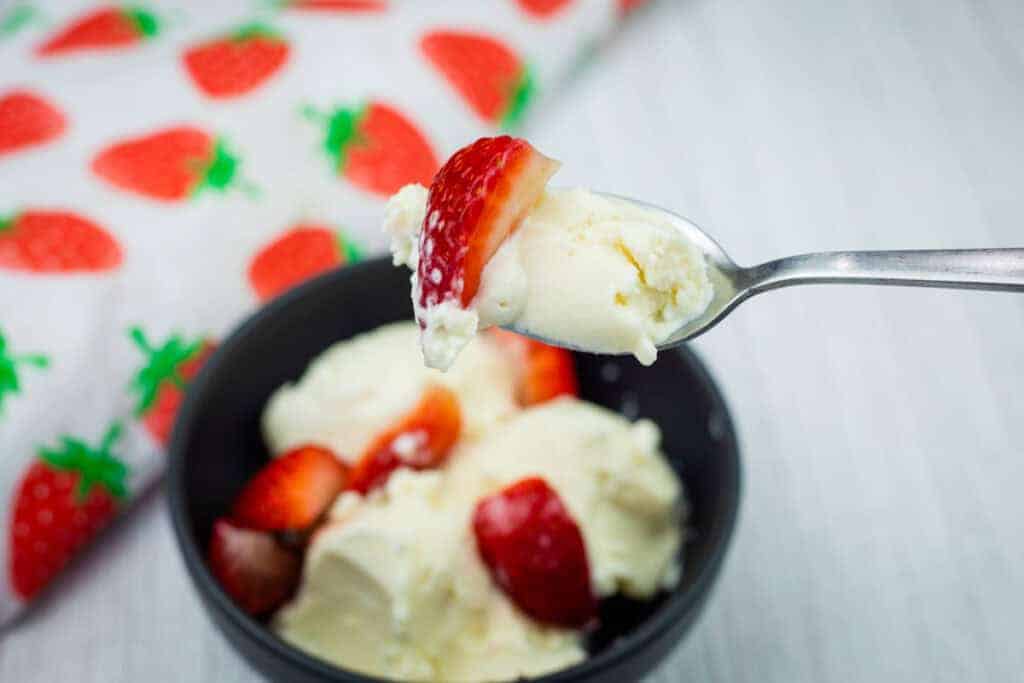 23 desserts dad claims he's saving for later (he isn't)