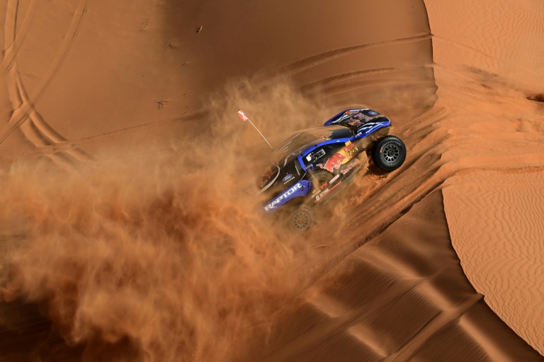 Dakar-2026 auto: triplé Ford lors de la 11e étape, Loeb monte sur le ...